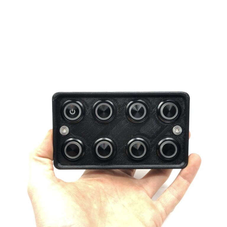 Platine de démarrage 8 interrupteurs ronds PDM look "Switch Panel" 25 ...