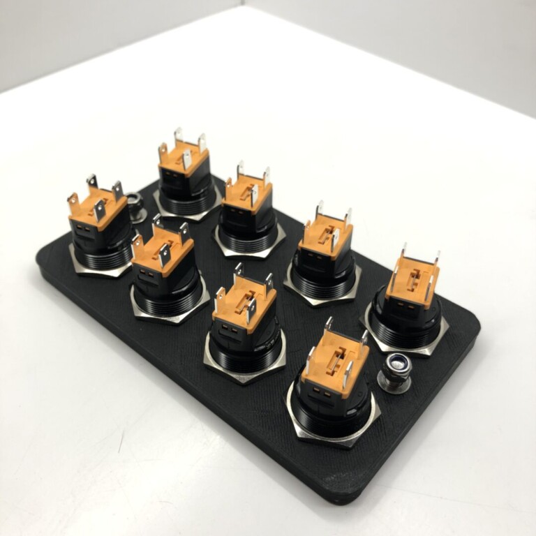 Platine de démarrage 8 interrupteurs ronds PDM look "Switch Panel" 25 ...