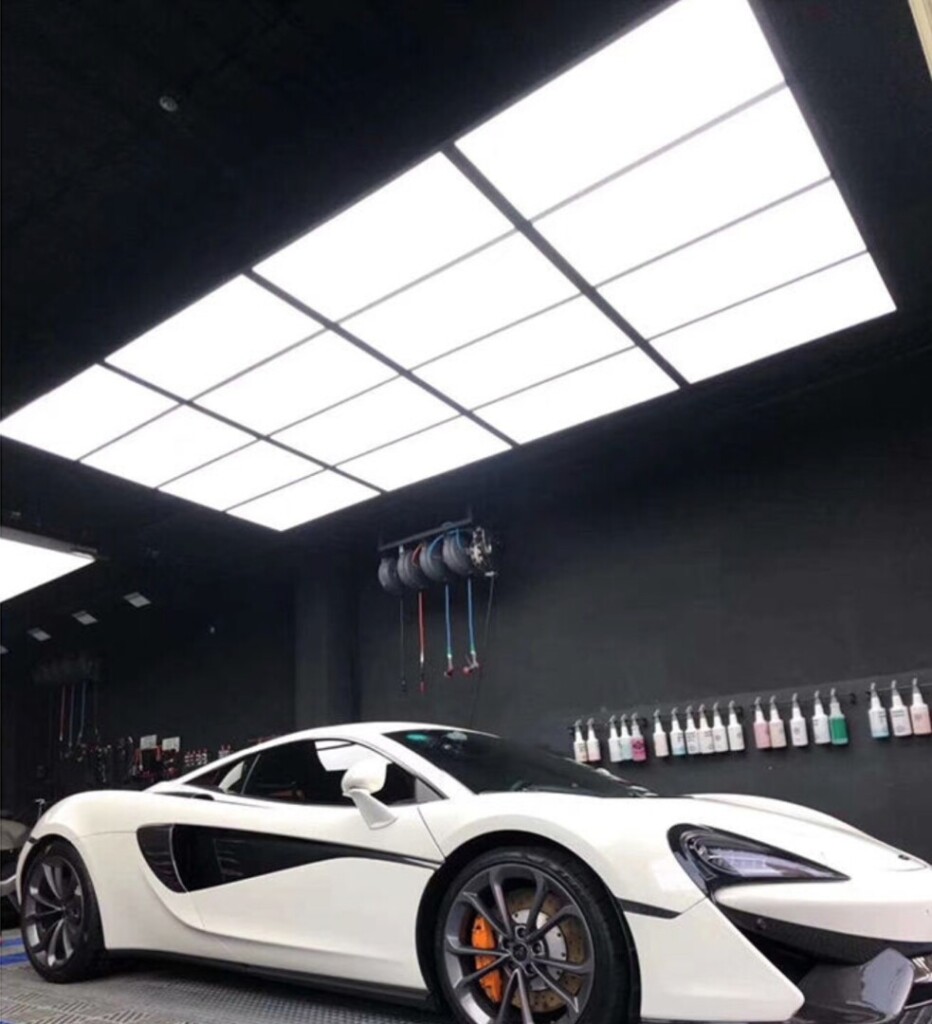 Giant ceiling LED light panel - 4,8M x 2,4M - 720W - cool white 6500k ...