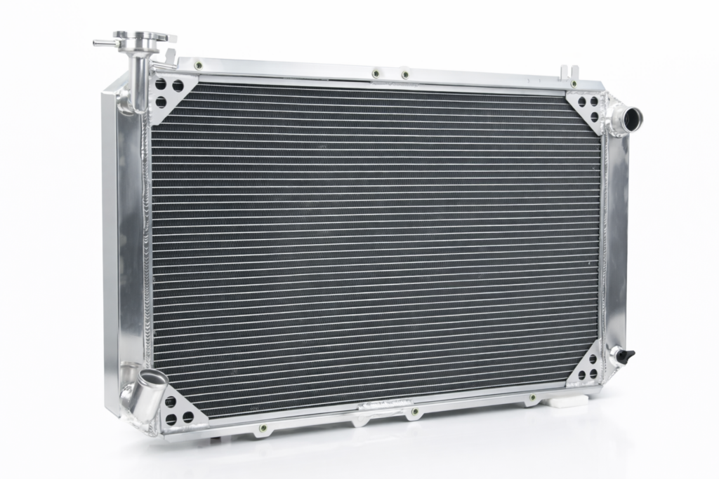 Hochleistungs-Aluminiumkühler Nissan Patrol Y60 / GQ - 2.8L & 4.2L ...